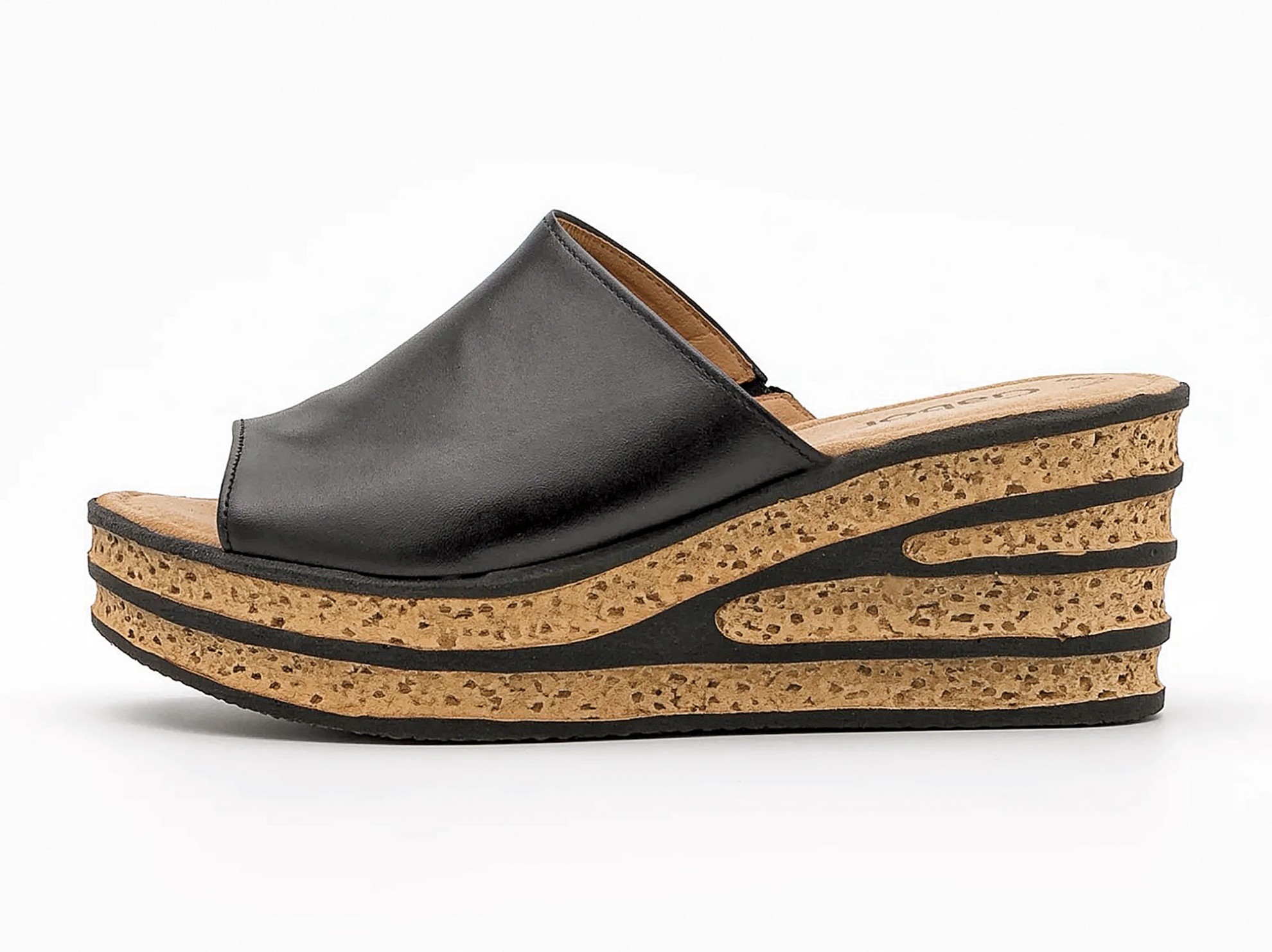 Sandalias y chanclas con plataformas - SERMA.NET